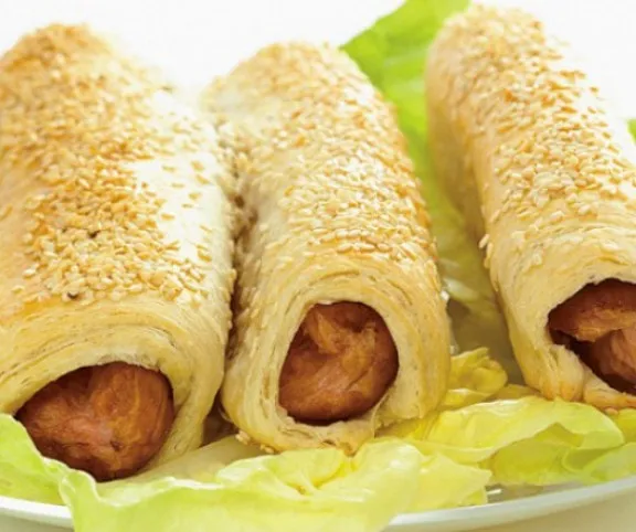 Virsli leveles tésztában házilag Recept képpel | Mindmegette.hu
