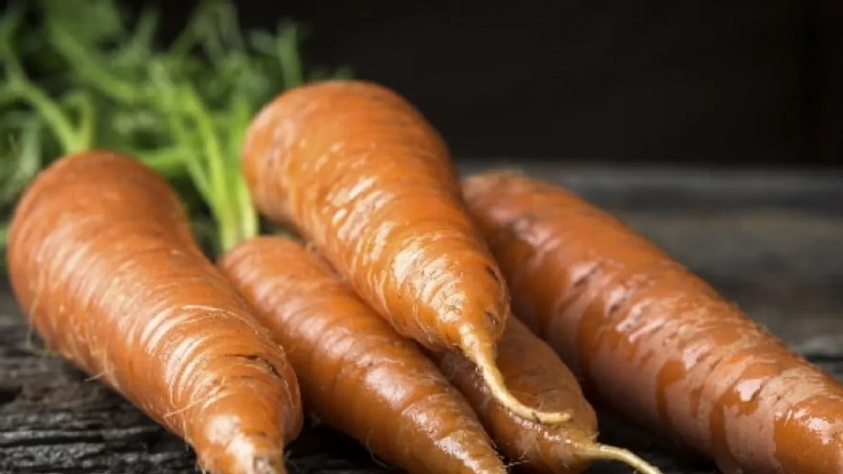 Vigyázz! A vakítóan fehér répa vagy zeller mérgező is lehet ...