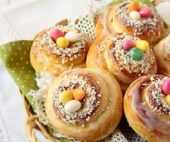 Csokis csiga cukordísszel Recept képpel | Mindmegette.hu