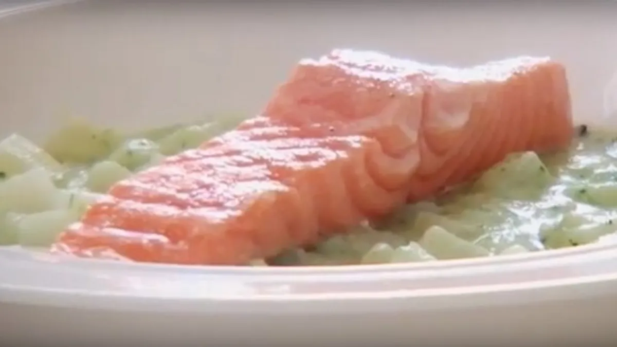 Karalébéfőzelék másképp - Mautner Zsófia receptje, videóval ...