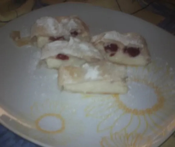 Túrós rétes meggyel Recept képpel | Mindmegette.hu