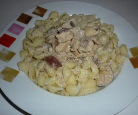 Majorannás csirkemell tésztával Recept képpel | Mindmegette.hu