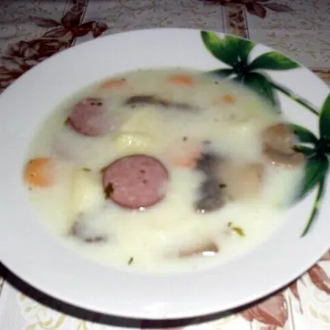 Tejszínes-kolbászos raguleves Recept képpel | Mindmegette.hu