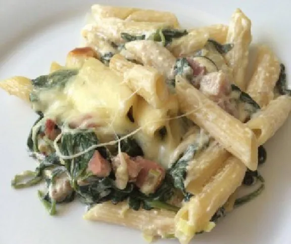 Spenótos penne tepsiben Recept képpel | Mindmegette.hu