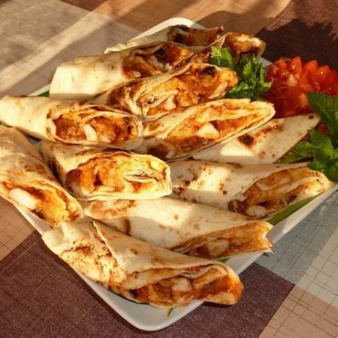 Tortillatekercs barbecue csirkével Recept képpel | Mindmegette.hu