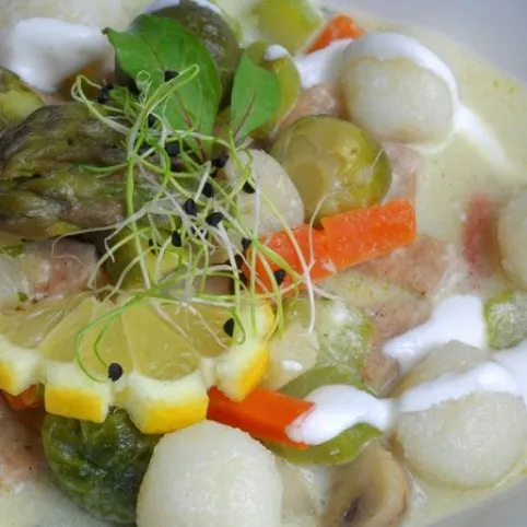 Nyírségi borjúleves Recept képpel | Mindmegette.hu