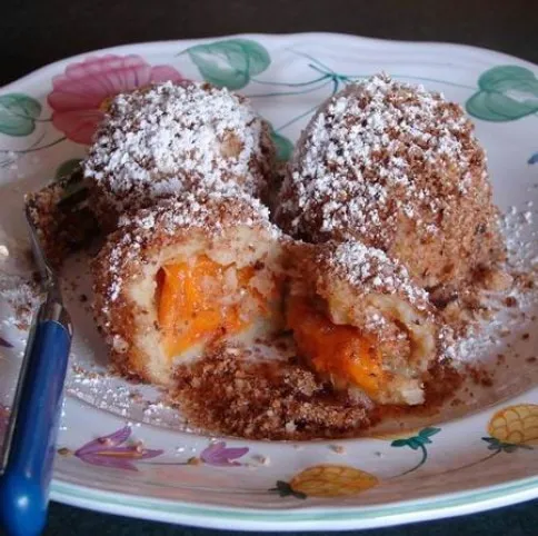 Sárgabarackos gombóc Recept képpel | Mindmegette.hu