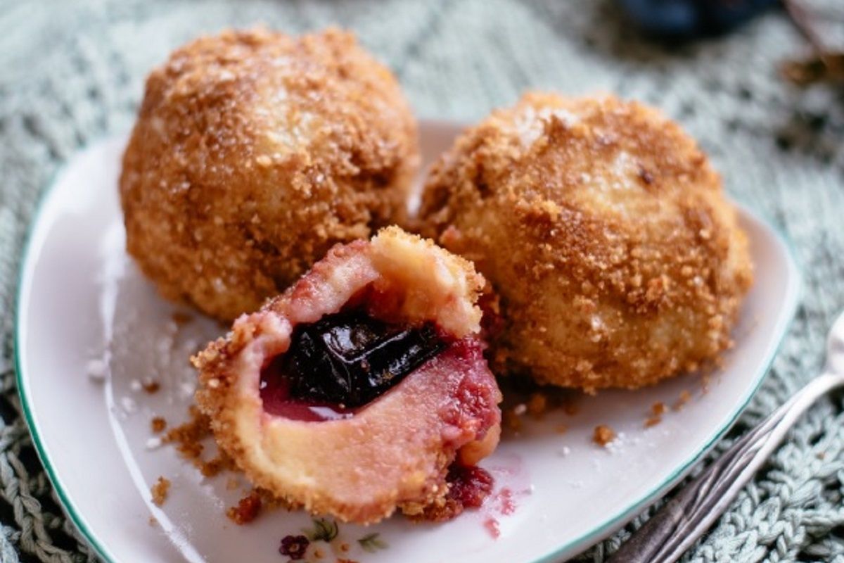 Szilvás gombóc recept | Mindmegette.hu