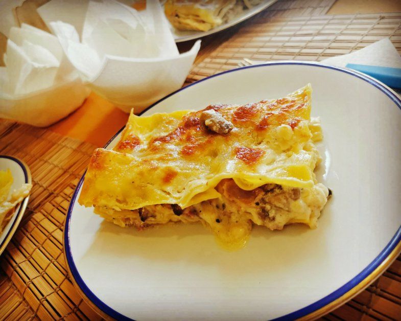 Sajtos-gombás rakott tészta (vincisgrassi) | Mindmegette.hu