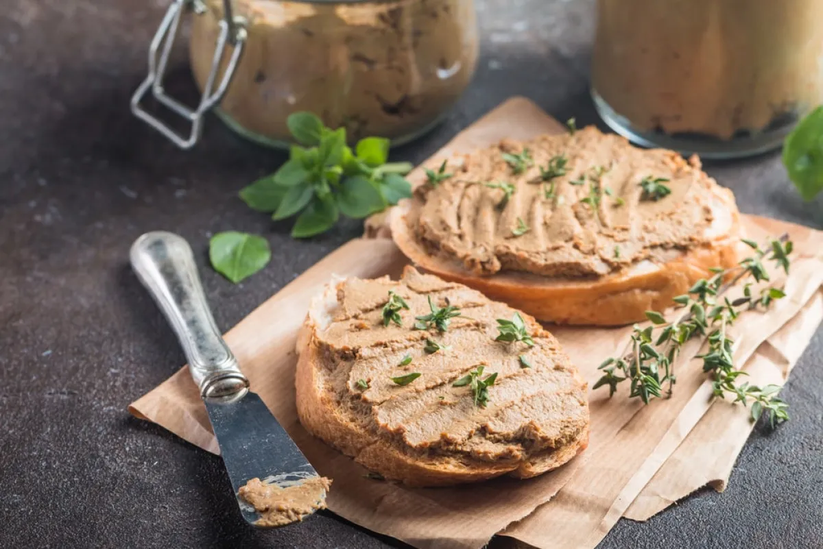 Csirkemáj pástétom receptje | Mindmegette.hu