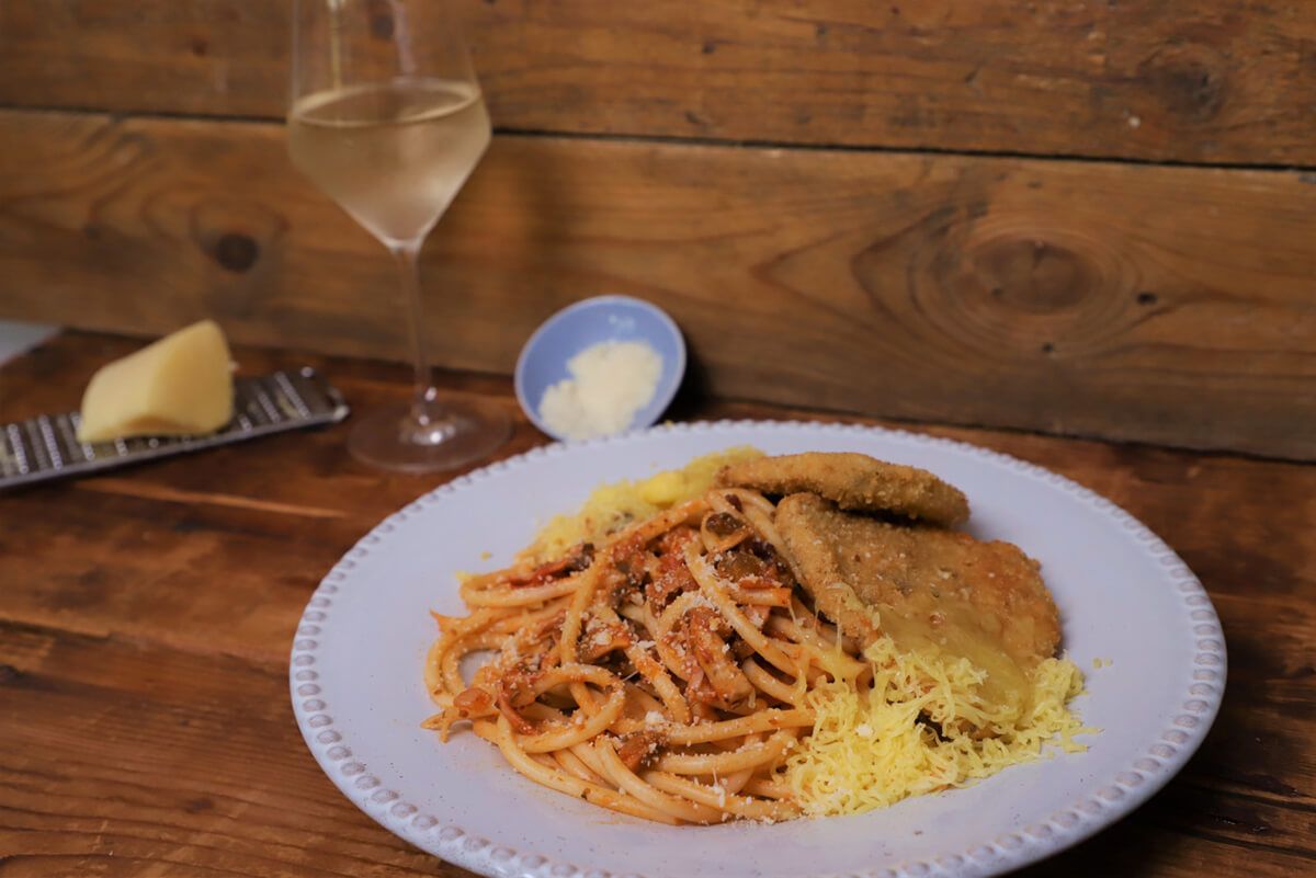 Milánói sertésborda parmezános bundában | Mindmegette.hu