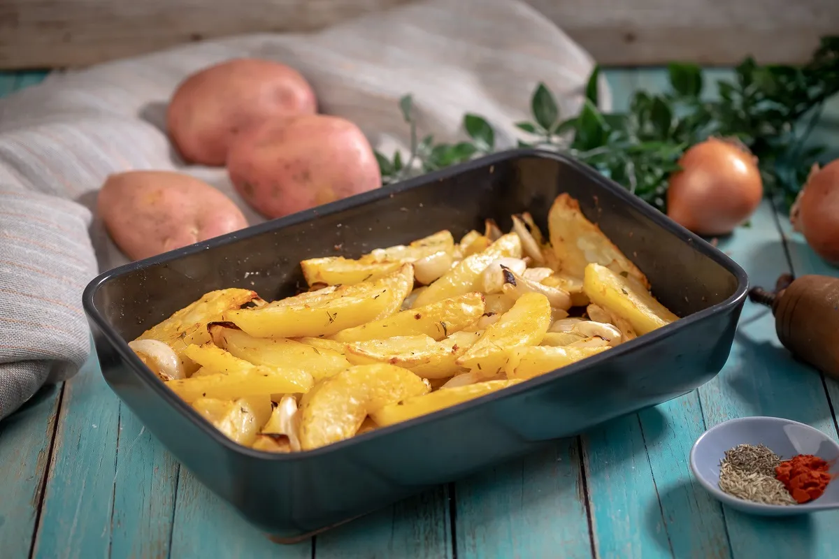 Fűszeres tepsis burgonya | Mindmegette.hu