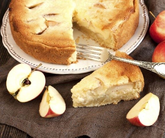 A legjobb almatorta receptek | Mindmegette.hu