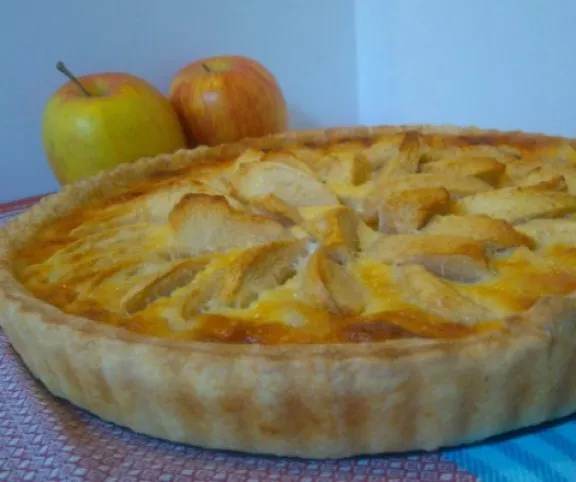 A legjobb almatorta receptek | Mindmegette.hu